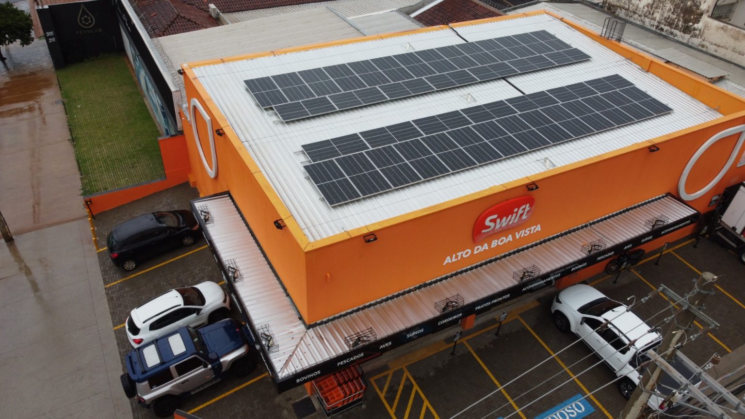 Parceria entre Swift e Âmbar atinge 100 lojas com telhado solar - J&F ... Parceria entre Swift e Âmbar atinge 100 lojas com telhado solar - J&F ...